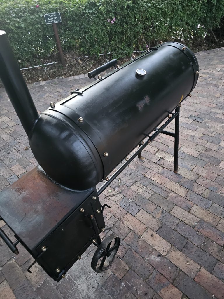 Deluxe Large Reverse Flow – Big George Custom Smokers